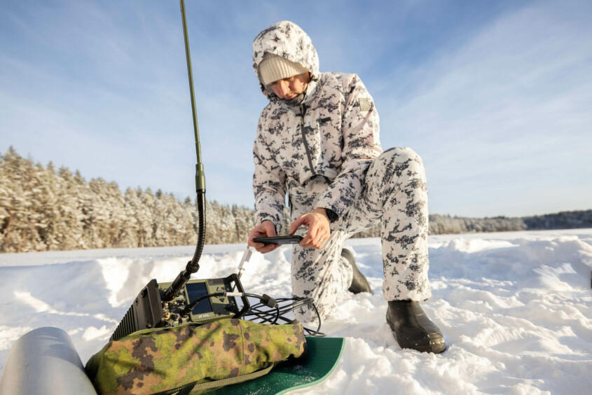 Military antennas for cognitive HF radios – KNL