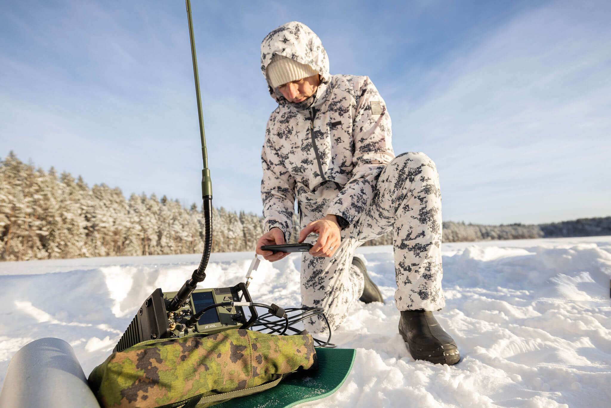 Military antennas for cognitive HF radios – KNL